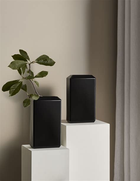 Angular Glass Vase Mands X Kelly Hoppen Mands