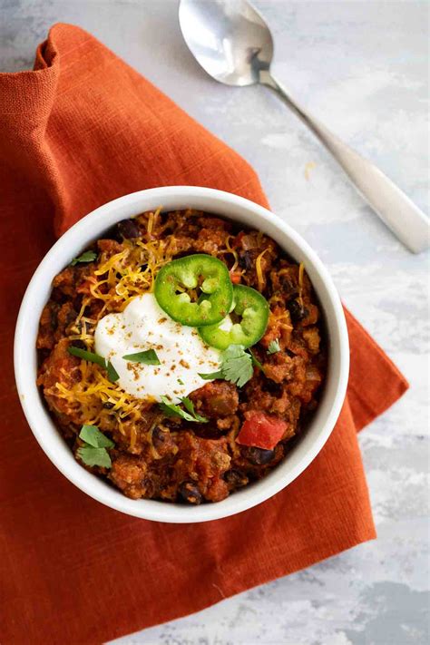 Easy Crock Pot Chili Recipe Slow Cooker Chili Taste And Tell