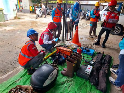 Siaga Nataru PLN UP3 Singkawang Gelar Pasukan Dan Peralatan