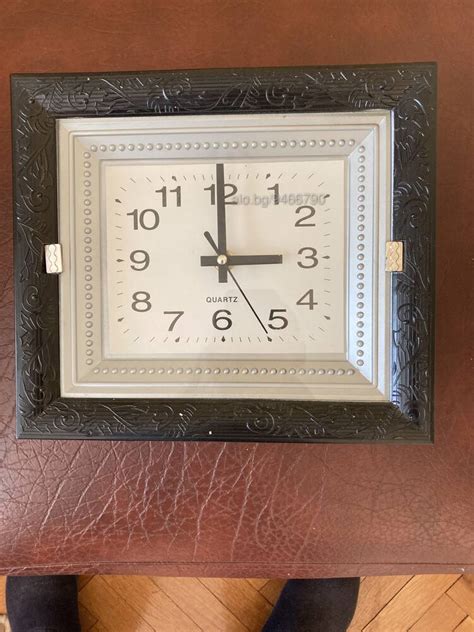 Продавам часовниk Друго София Продавам настолен часовниk в много добро състояние