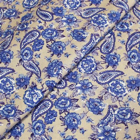 Popeline 100 coton imprimée Cachemire fleurs bleu vendu au mètre