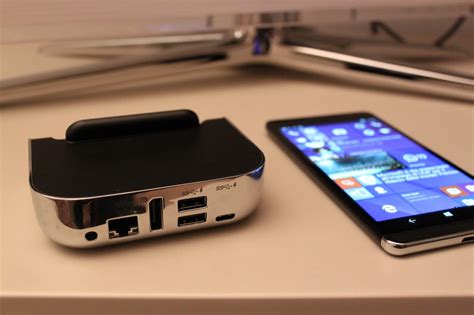 Hp Desk Dock La Nostra Video Recensione Sullaccessorio Che Trasforma Hp Elite X3 In Un Pc