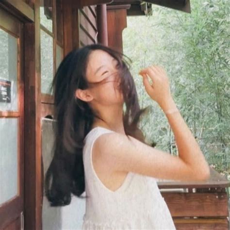 這段時間，我承受的壓力非常之大，甚至在想，是不是身為學生就該認了，與執行長道個歉就沒那麼多麻煩，可能也不會出現昨天收到的法律通知。沒想到，高中