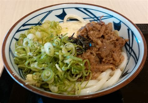 丸亀製麺の食中毒事件の原因はとろろ？～麦とろ牛ぶっかけ販売休止、行政処分で1店舗営業停止～