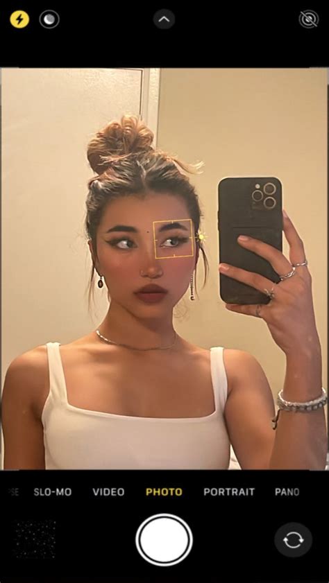 Mirror Selfie In 2022 Mirror Selfie Choker Necklace Necklace