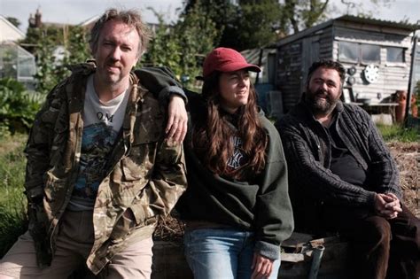 ‘swede Caroline British Mockumentary Starring Aisling Bea Lands Sky