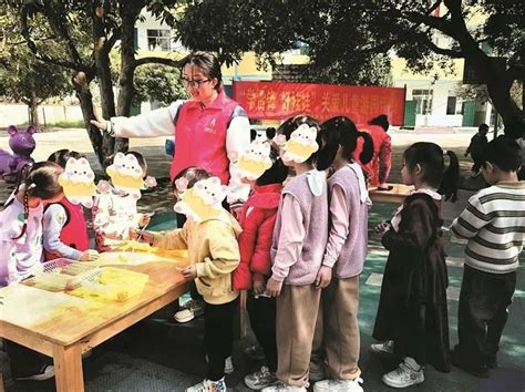 【关爱保护未成年人健康成长】帮助孩子健康成长——我市开展关爱帮扶留守儿童和困境儿童活动 未成年人思想道德建设 柳州文明网
