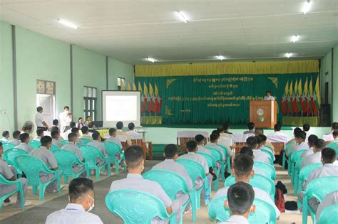 တောင်သူအကျိုးပြု လယ်ယာသုံးစက်ကိရိယာ မောင်းနှင်ထိန်းသိမ်းမှု အထူး တောင