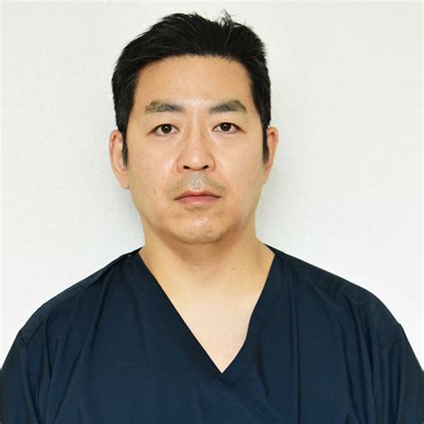 医師紹介 ｜ 脊椎外科 ｜ 医療法人社団 明芳会 横浜新都市脳神経外科病院