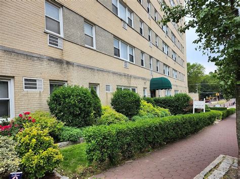 6010 Kennedy Blvd E Apt 15 West New York Nj 07093 Zillow
