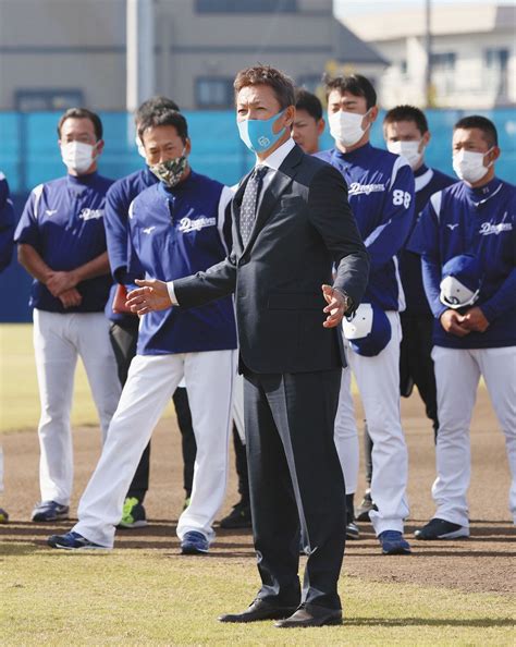 【中日】立浪和義監督は「73」落合英二ヘッドが「77」来季首脳陣の背番号を発表：中日スポーツ・東京中日スポーツ