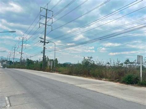 ขายที่ดินผังม่วงลายศรีราชาชลบุรี ขายที่ดินบ่อวินศรีราชา ชลบุรี ผังม่วงลาย เนื้อที่ดิน 142ไร่ รวม