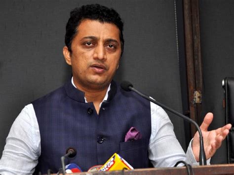 Who Is Maharashtra Ias Officer Nitin Khade National Award For Best Electoral Practices Ias