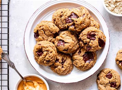 37 High Protein Vegan Snacks That Actually Taste Good