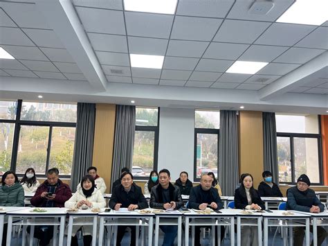 经管学院举行校友返校座谈暨创新创业孵化工作室启动仪式 经济与管理学院安康学院