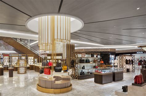 El Palacio De Hierro Encamina Con éxito Su Apertura Oficial En León