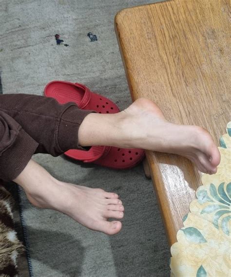 My Sisters Feet 30 By Z3r0tw On Deviantart