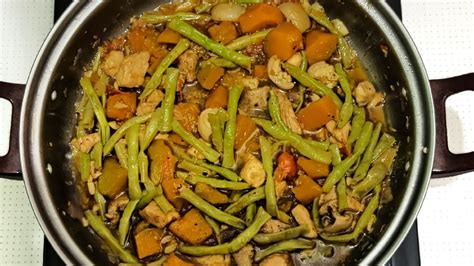 Ginisang Kalabasa at Sitaw na may Baboy | Sauteed Squash and String Beans with Pork :: #160 ...