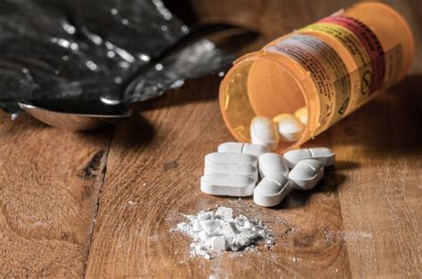 Kecanduan Obat Terlarang Satu Dekade Ibu Ini Berhasil Menjadi Seorang