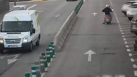Más q Guardia Civil on Twitter Detenidos dos hombres por robar a