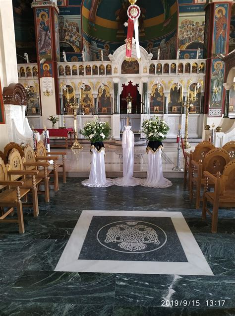 Panagiotis Kalaitzis Christoskwsto Posing In The Wild Globepeople Moodyports