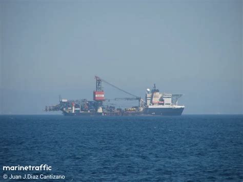 Ship Saipem Fds Pipelay Crane Vessel Registered In Bahamas Vessel