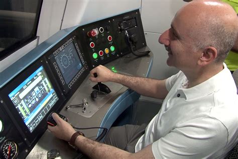 Gayrettepe İstanbul Havalimanı Halkalı Metro hattı Metrosunda test