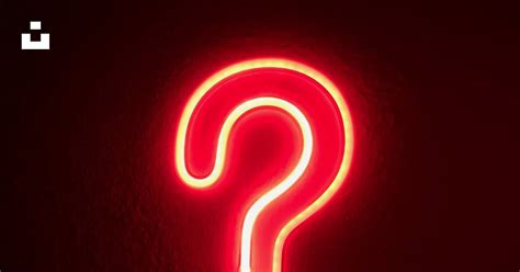 빨간 글자 네온 불빛 사진 Unsplash의 무료 네온 이미지