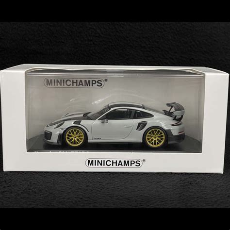 Porsche 911 Gt2 Rs Type 991 Weissach Package 2018 Kreidegrau 143