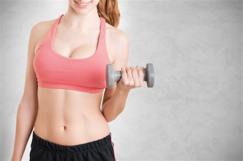 7 Ejercicios Para Tonificar Brazos En Casa