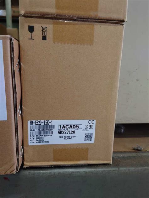 Yahooオークション 新品 三菱電機 インバータ Fr E820 15k 1