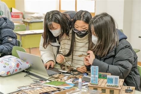어썸스쿨 모두의연구소 청소년 대상 ‘디지털 새싹 캠프 성료 조선에듀