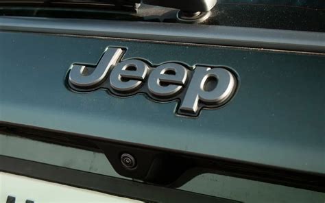 Compass Car Logo