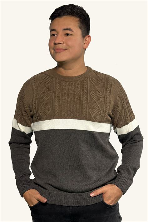 Buso Cuello Redondo Trenzado Con Diseño
