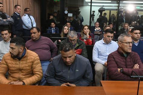 Condenas Absoluciones Y Roles De Los 14 Policías Que Fueron Juzgados