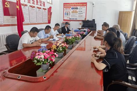 三抓三促”行动专栏】 东湾镇学习“千万工程”经验 以卫生改厕小切口，助力人居环境大改善