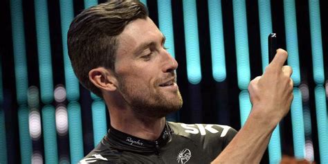 Bernie Eisel Thumb Cycling Thumbs Up