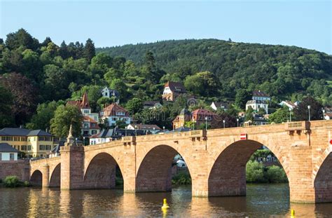Vieux Pont Heidelberg Photo Stock Image Du Passerelle 32450676