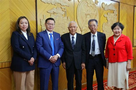 Хүнс экспортлогч орон болох нь Хүнсний хувьсгал үндэсний хөдөлгөөний гол зорилгуудын нэг