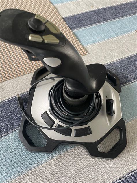 Logitech Extreme 3d Pro Joystick Gaming Controller Video Gaming