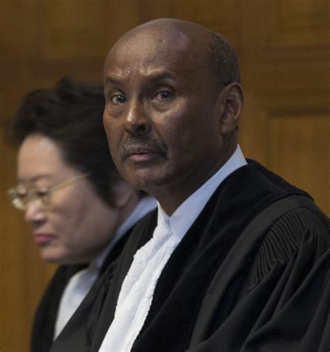 Garsoore Cabdulqawi Axmed Yuusuf Oo Iska Casilay Xilkii Maxkamadda Icj Caasimada Online