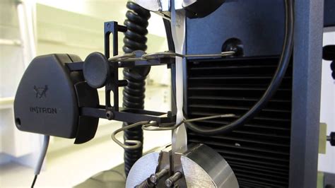 Polymer Tensile Test For Youngs Modulus With Extensometer Youtube