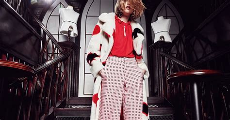 원더 스타일 에코 퍼 코트 출시 폴리에스터 소재로 제작