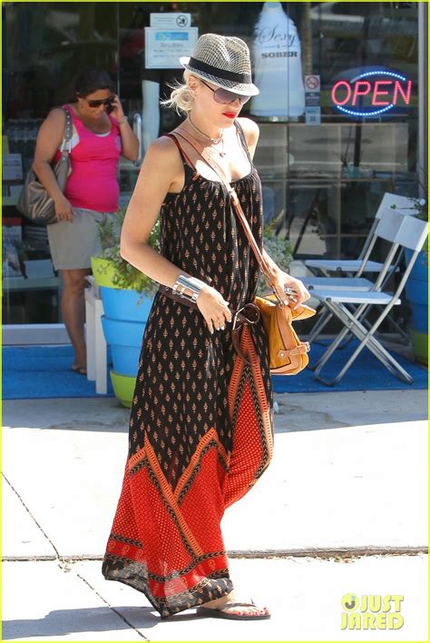 Photo Gwen Stefani No Doubt Reveal Push And Shove Album Art 15 Photo