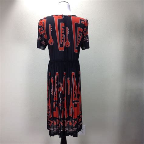 Min Su Nee Dresses Min Su Nee Vintage Black Red Print Pleated Dress