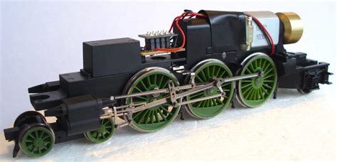 Hornby R3086 Chassis Only DCC Ready 4 6 2 LNER Flying Scotsman Latest