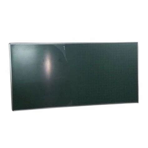 Wooden 4x8 Feet Classroom Green Chalkboard For School Purpose Frame