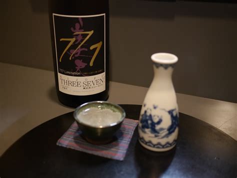 旬の味処 どらちゃんで夏の日本酒。土佐しらぎく微発泡酒から、純米吟醸飛露喜、美丈夫777、醴泉で〆 ハーフムーン Halfmoon Blog