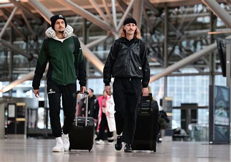 Fc St Pauli Kapitän Jackson Irvine Auf Mallorca Zurück An Bord