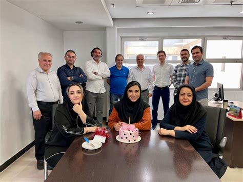 Parisa Davoudi On Linkedin تولدی دیگر در کنار همکاران🩷